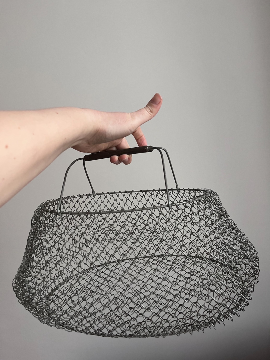 Vintage 60s 70s Eastern European Metal Wire Basket. Perfect for Easter ...