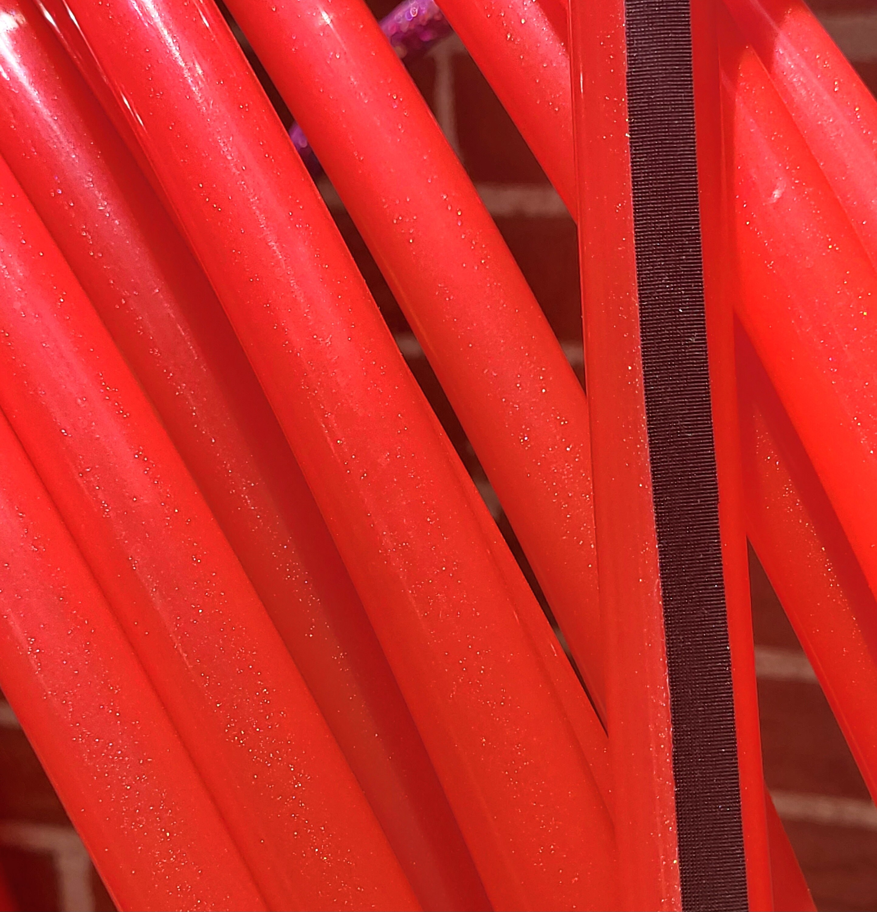 Le Grip Hoop - Red Stardust - Dance and Fitness Hula Hoop - 3/4 ...