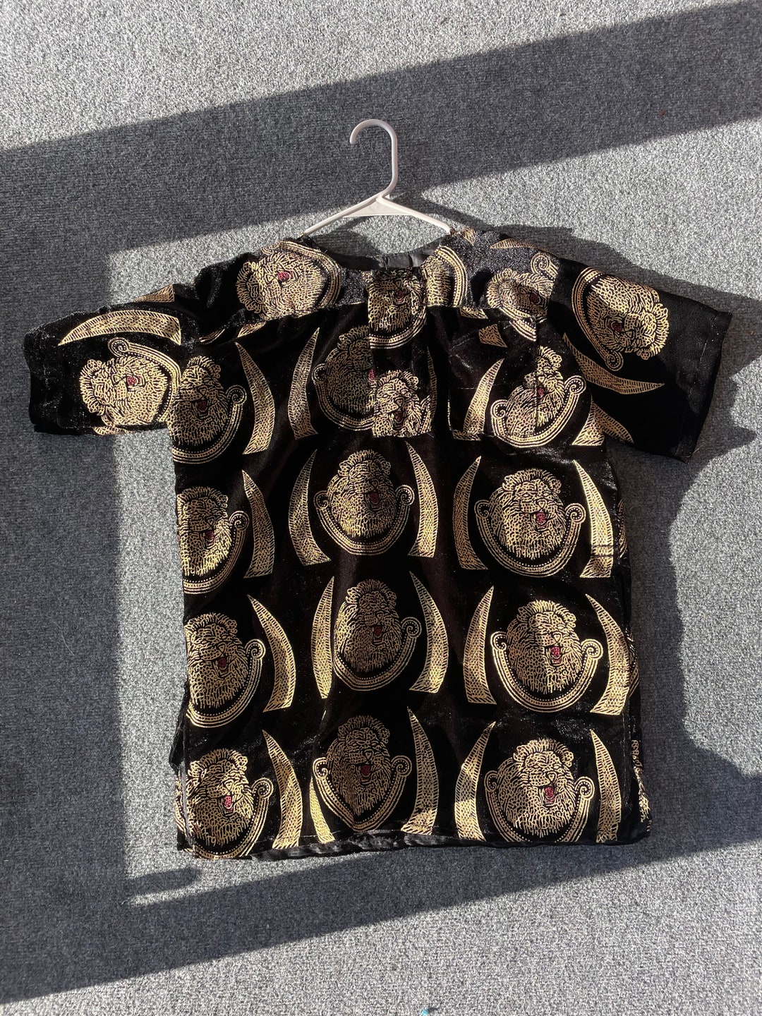 Isiagu Igbo Men Shirt | Lion Head Attire for Igbo Wedding Shirt With ...