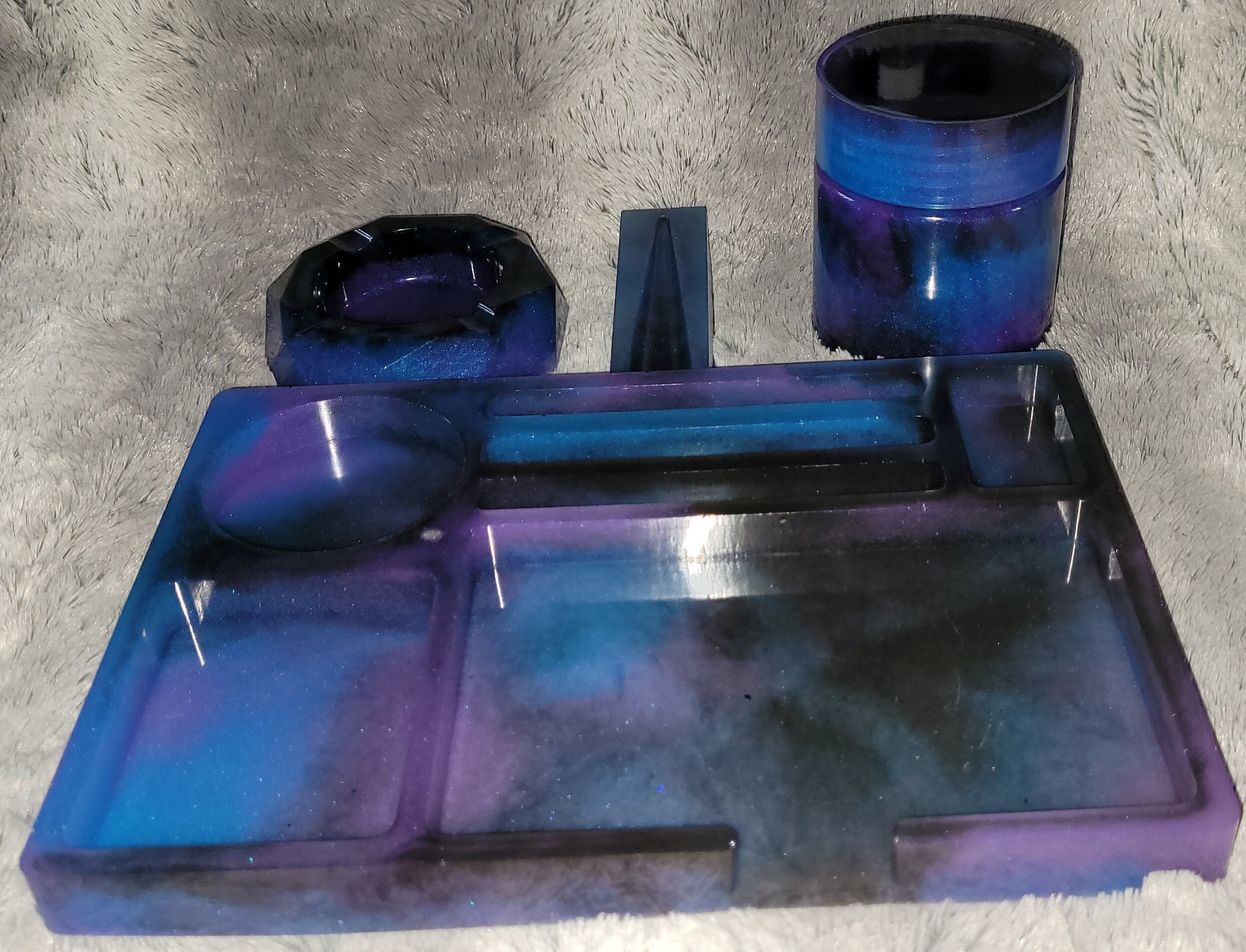 4 Piece Large Epoxy Resin Rolling Trays - Etsy