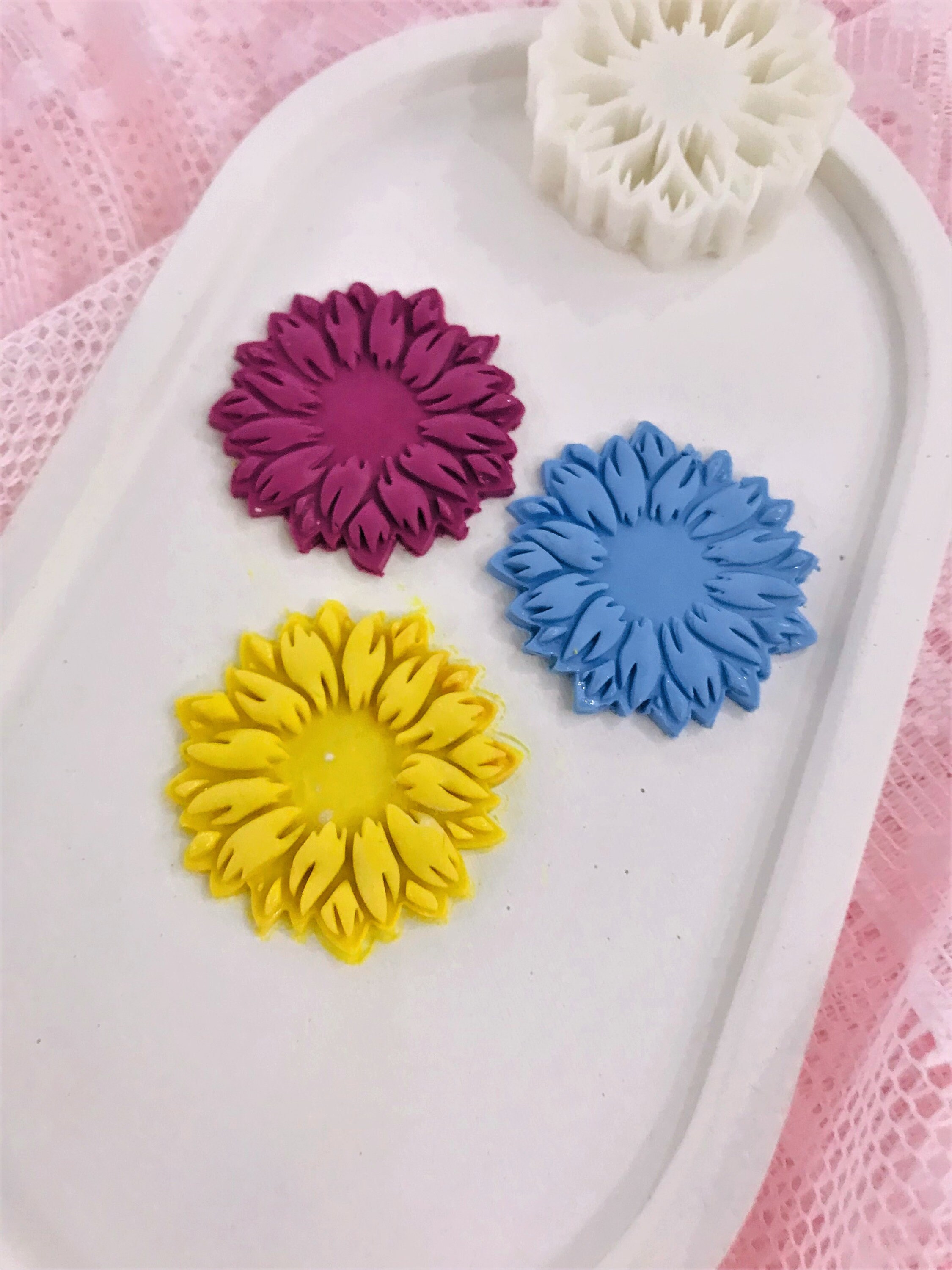 Sunflower Daisy STL File for 3D Printing, Polymer Clay Cutter Stl File ...