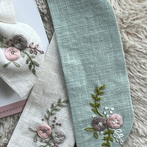 Hand Embroidered Linen Hair Bow - Etsy