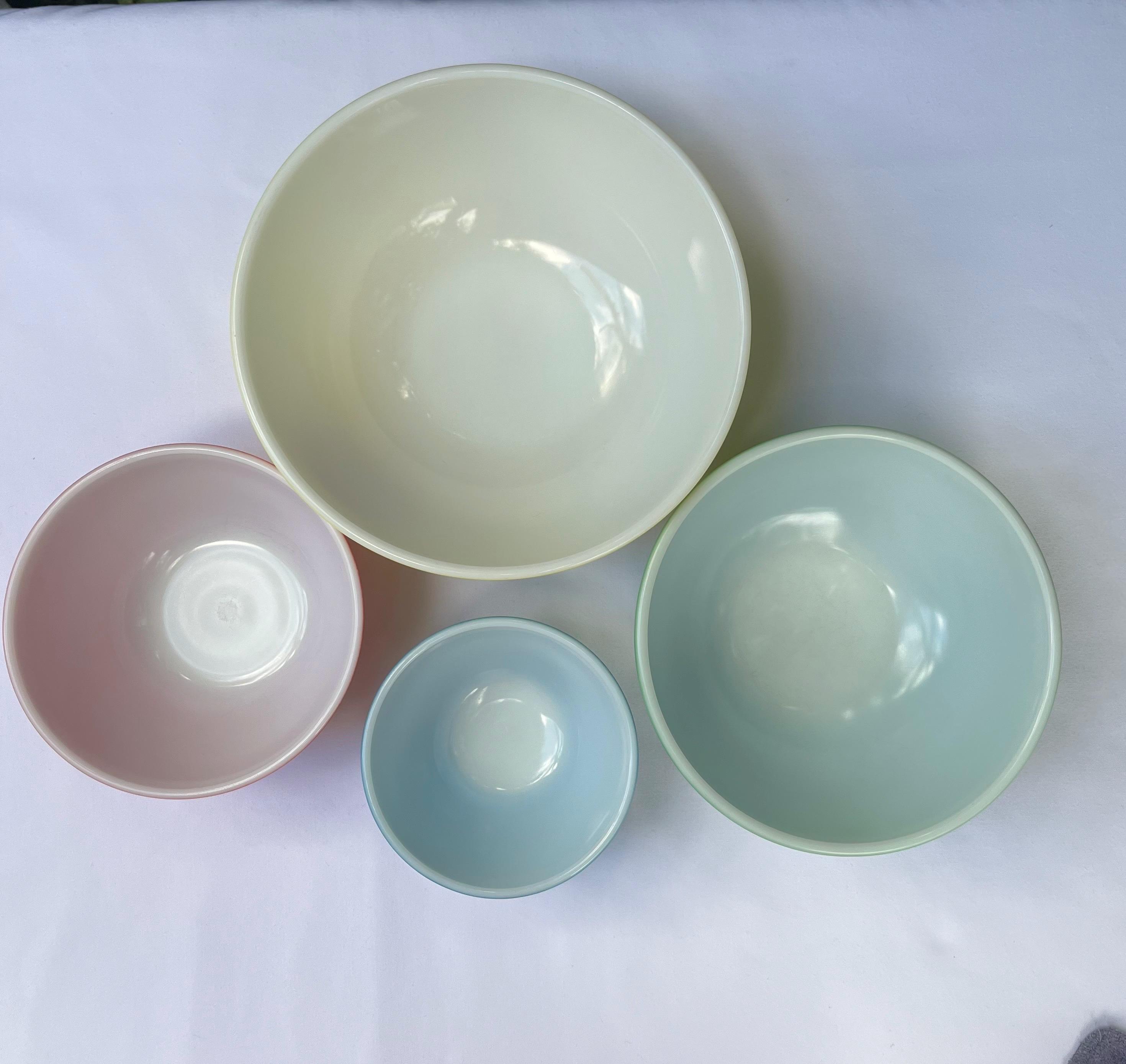 Vintage Pyrex Multi-color Bowl Set or primary Colors - Etsy