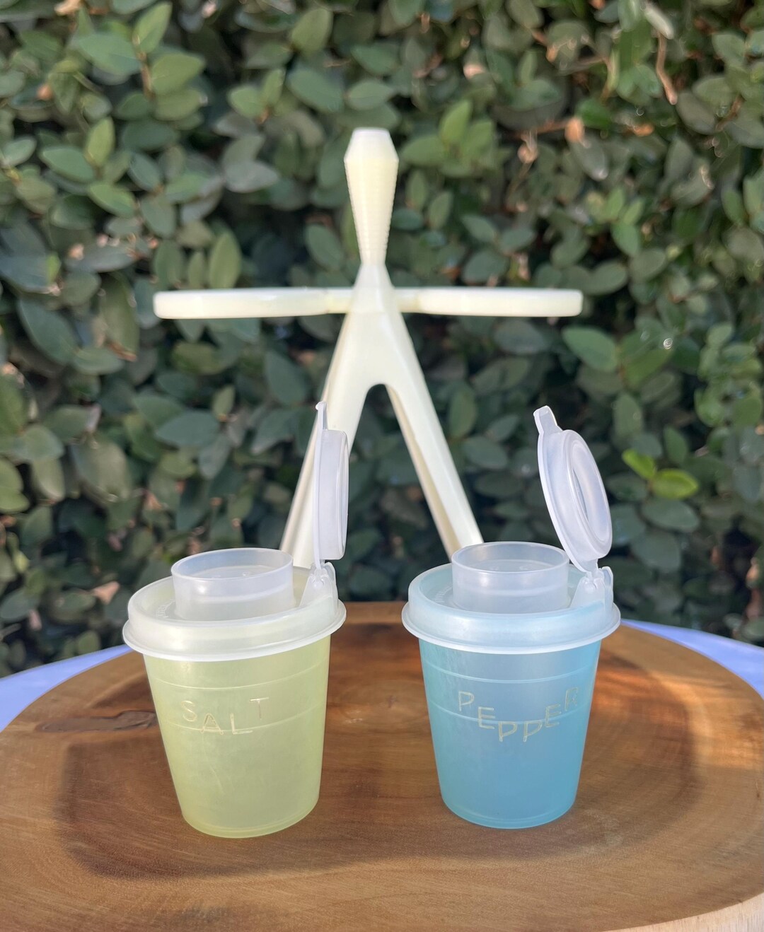 Tupperware Salt and Pepper Shaker Set With Atomic Stand - Etsy