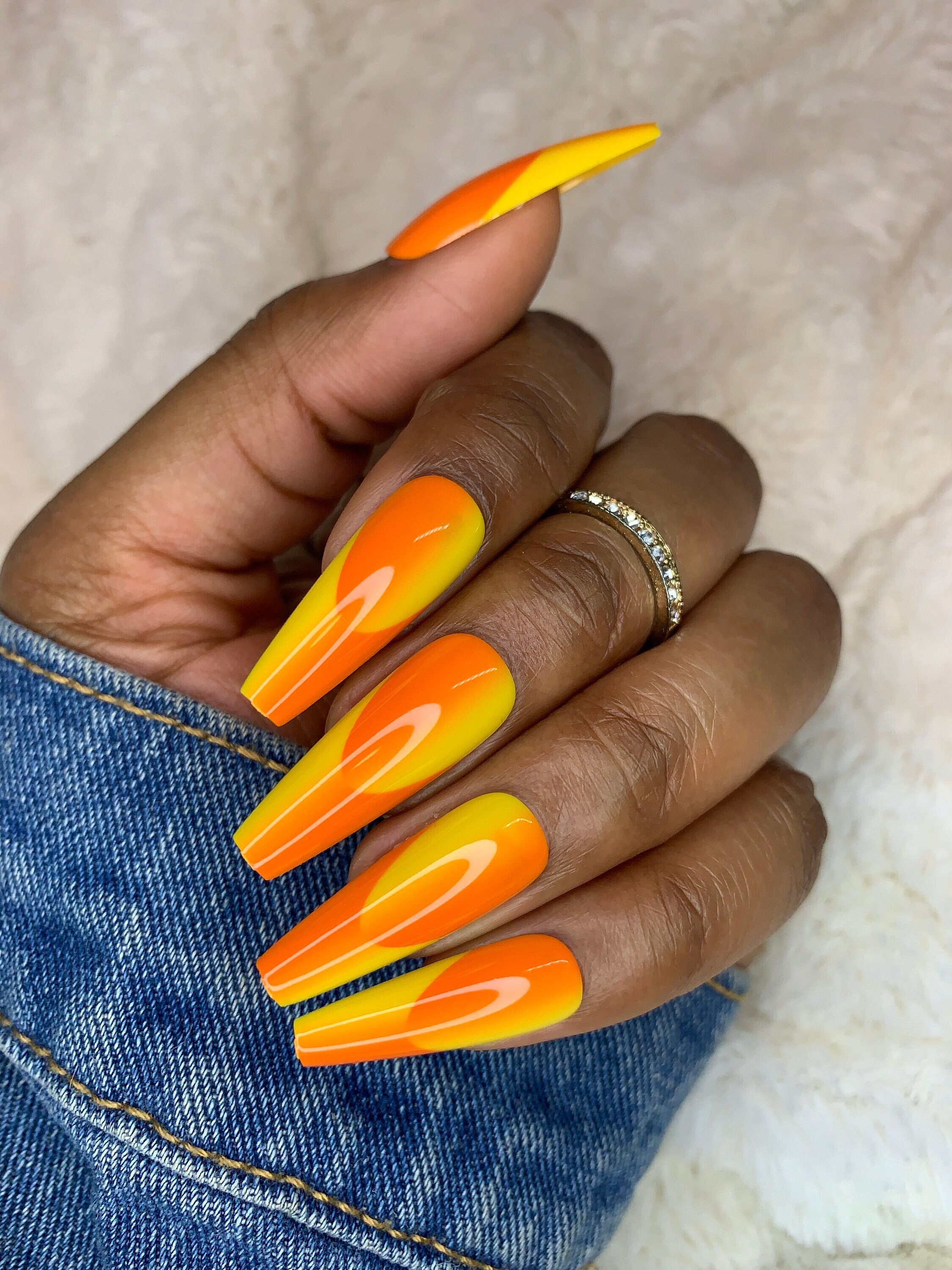 Yellow ombre nails store