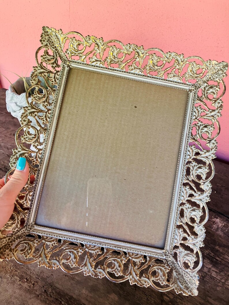 Vintage Filigree Gold Frame Ornate 1960s Lace Like Country Shabby Chic ...