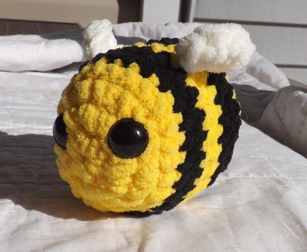 Cute Crochet Bee, Sushi-bee Plush, Handmade Plush Toy, Amigurumi Insect ...