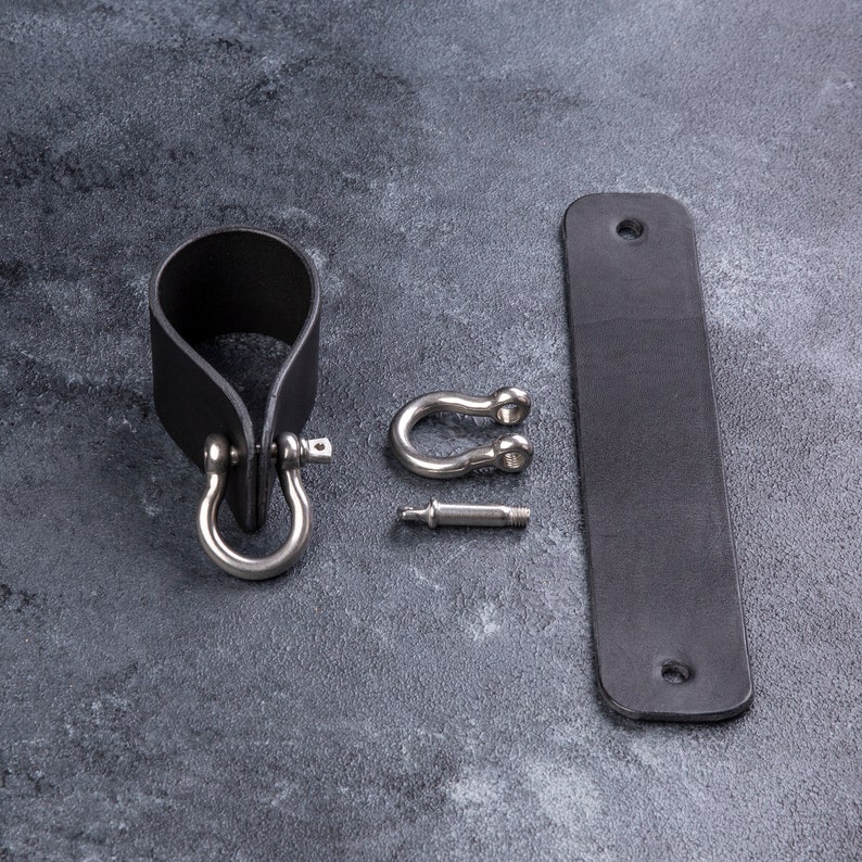 Heavy Duty Leather Shackles, Different Color Options, for Wrist. - Etsy