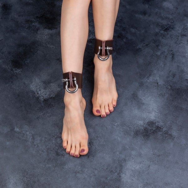 Dungeon Shackles - Etsy