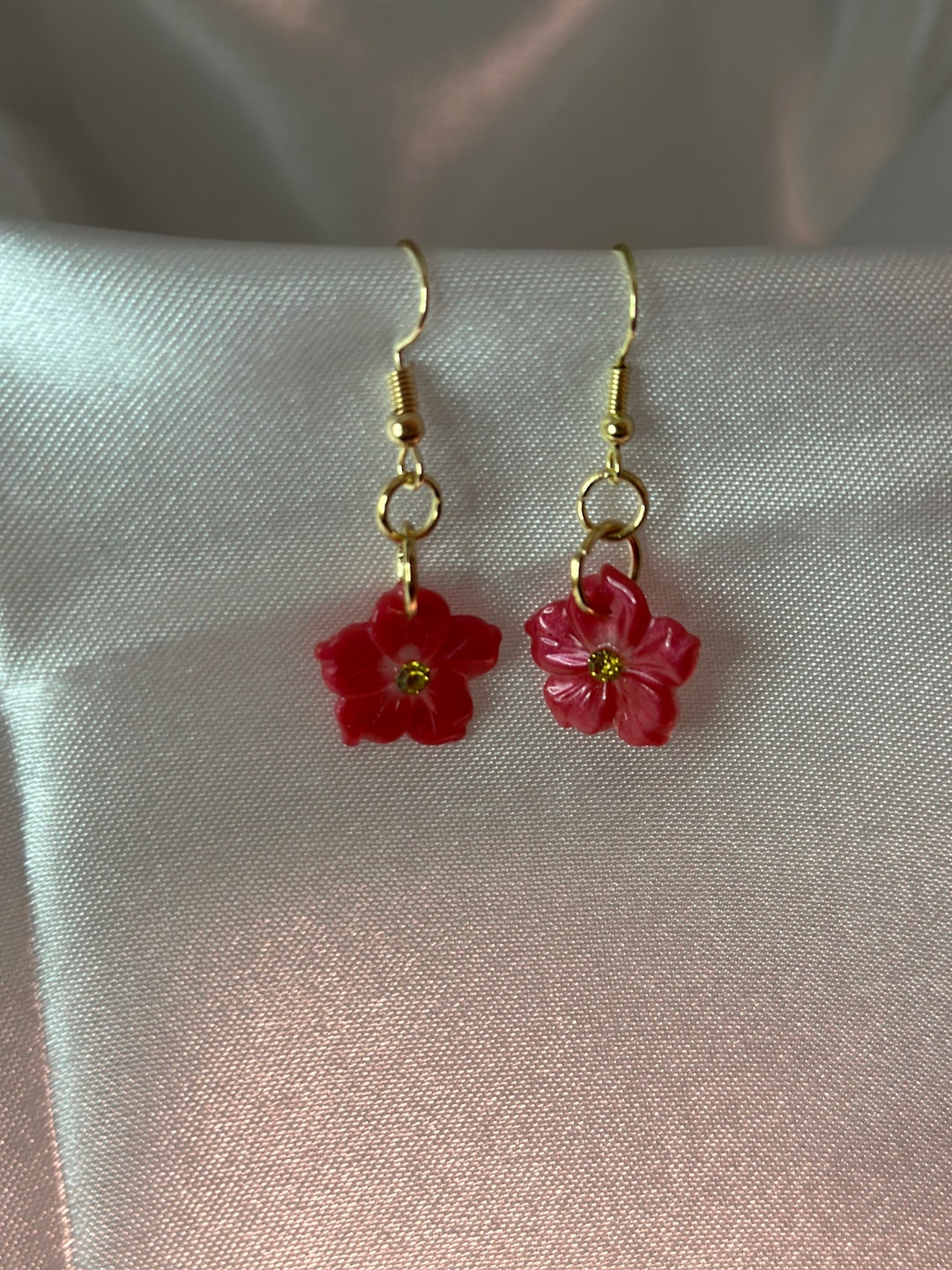 Pink Hibiscus Flower Earring Set in Gold - Etsy