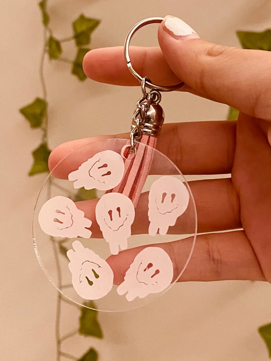 Cute Drippy Smiley Face Keychain - Etsy