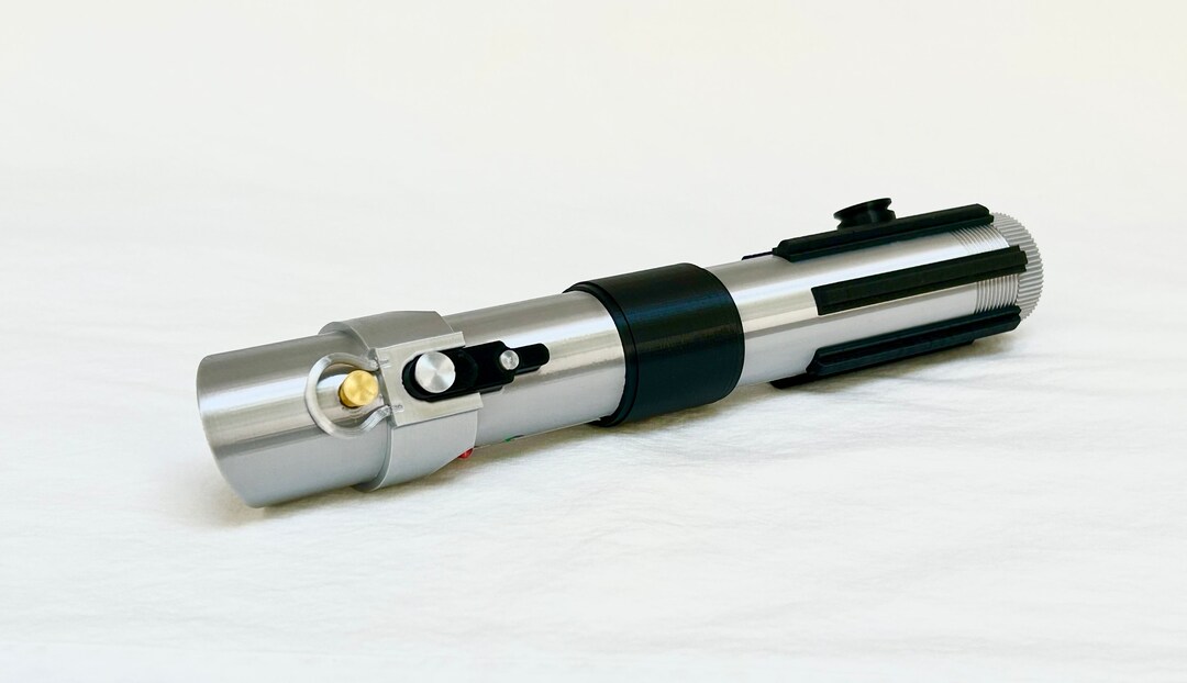 Anakin Skywalker AOTC "attack of the Clones" Episode 2 Lightsaber - Etsy