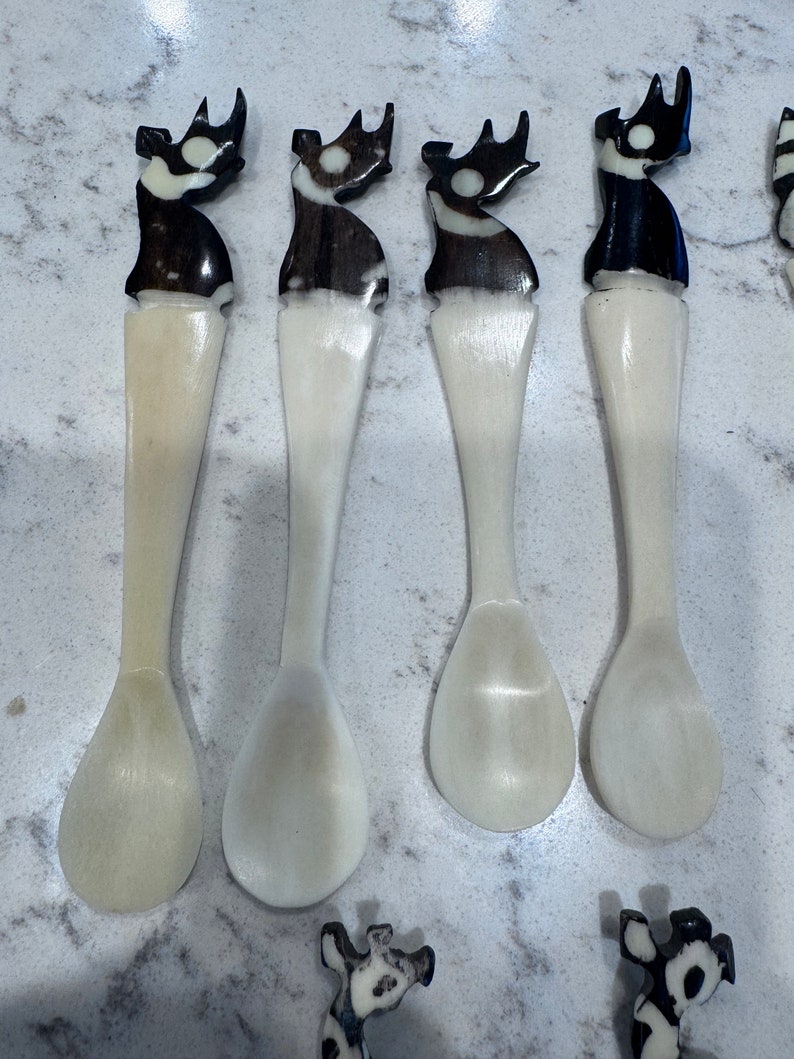 VTG Service Fr 4 Hand Carved Batik Utensils Zebra Fork Giraffe Knife ...