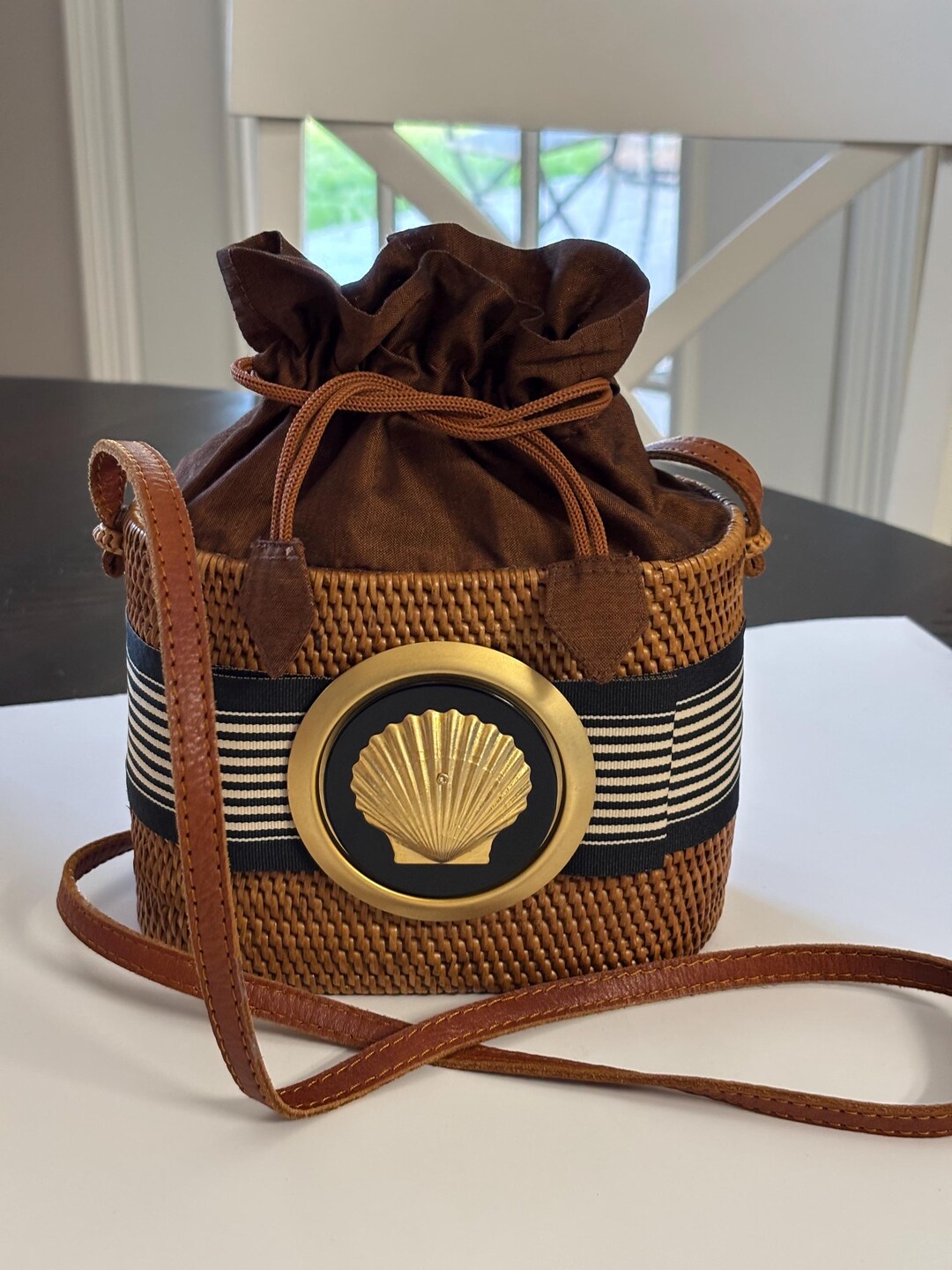 BOSOM BUDDY BAGS Crossbody Ata Grass Brown Gold Tone Shell Navy White ...