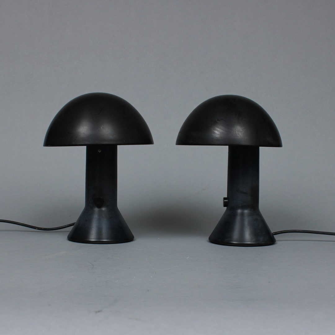 Elio Martinelli (1921-2004) Set of 2 Table Lamps, Elmetto, by ...