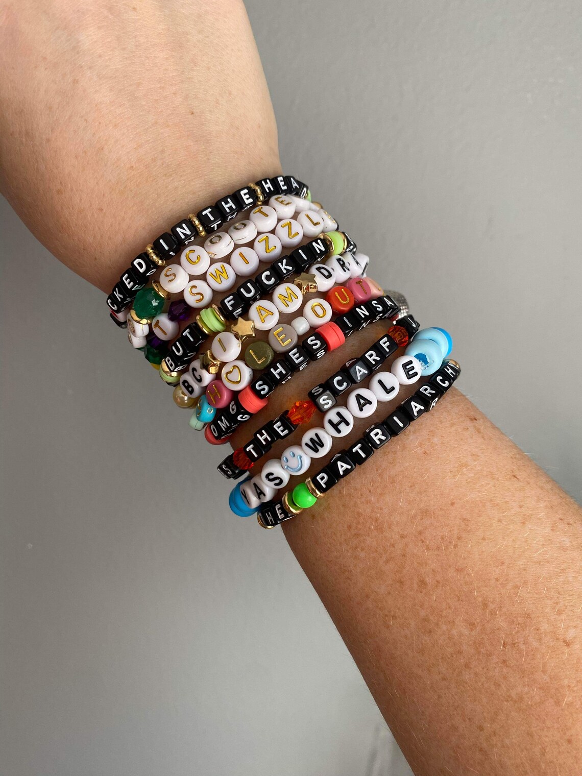10 MYSTERY UNHINGED/FUNNY Inspired Taylor Swift Bracelets - Etsy