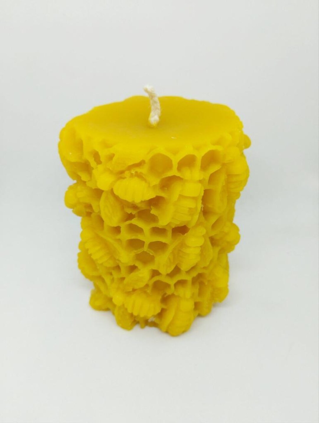 Świeca Z Wosku Pszczelego 100% - Walec Z Pszczołami - świece Naturalne ...