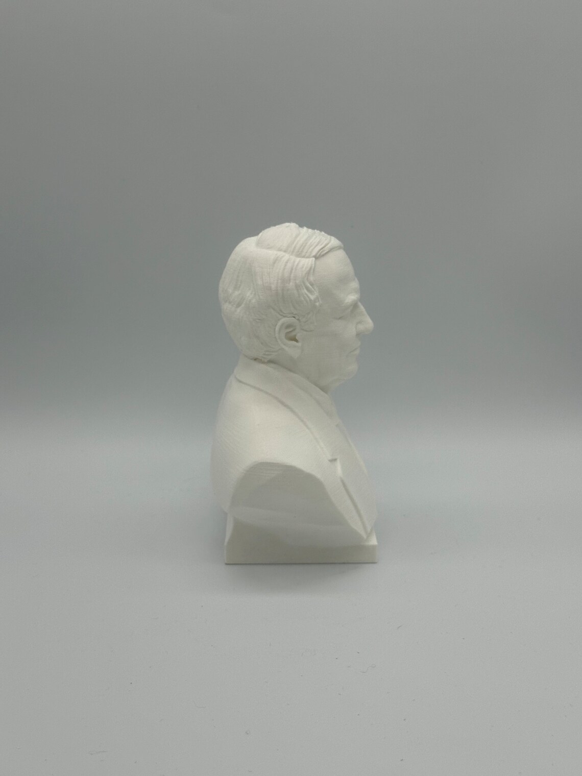 Thomas Edison Bust Sculpture Statue - Etsy