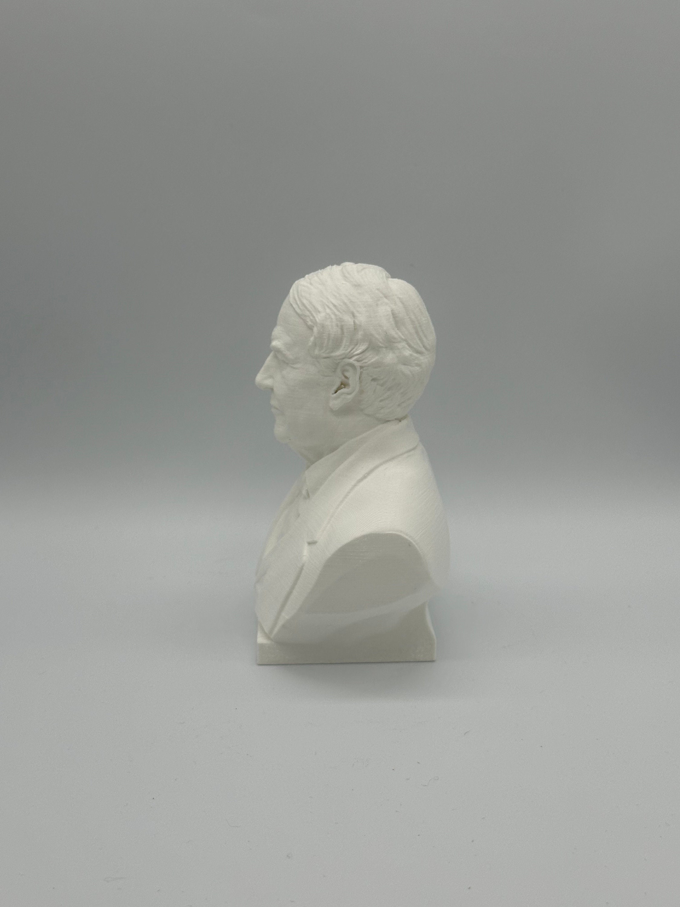 Thomas Edison Bust Sculpture Statue - Etsy
