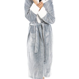 Womens Deep Pile Full Length Fleece Bathrobe With Sherpa Lined Hood ...