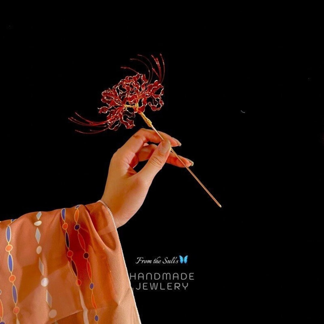 Red Spider Lily Hair Pin, Flower Dangle Drop Hair Pin, Floral Dangle ...