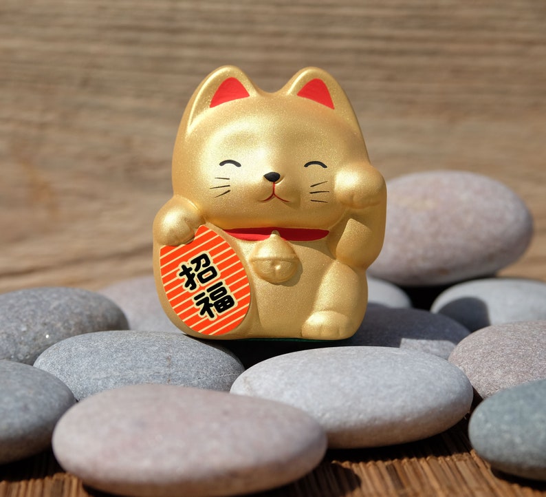 Japanese Maneki Neko, Gold Lucky Cat -rosie Posy-for Good Fortune With ...