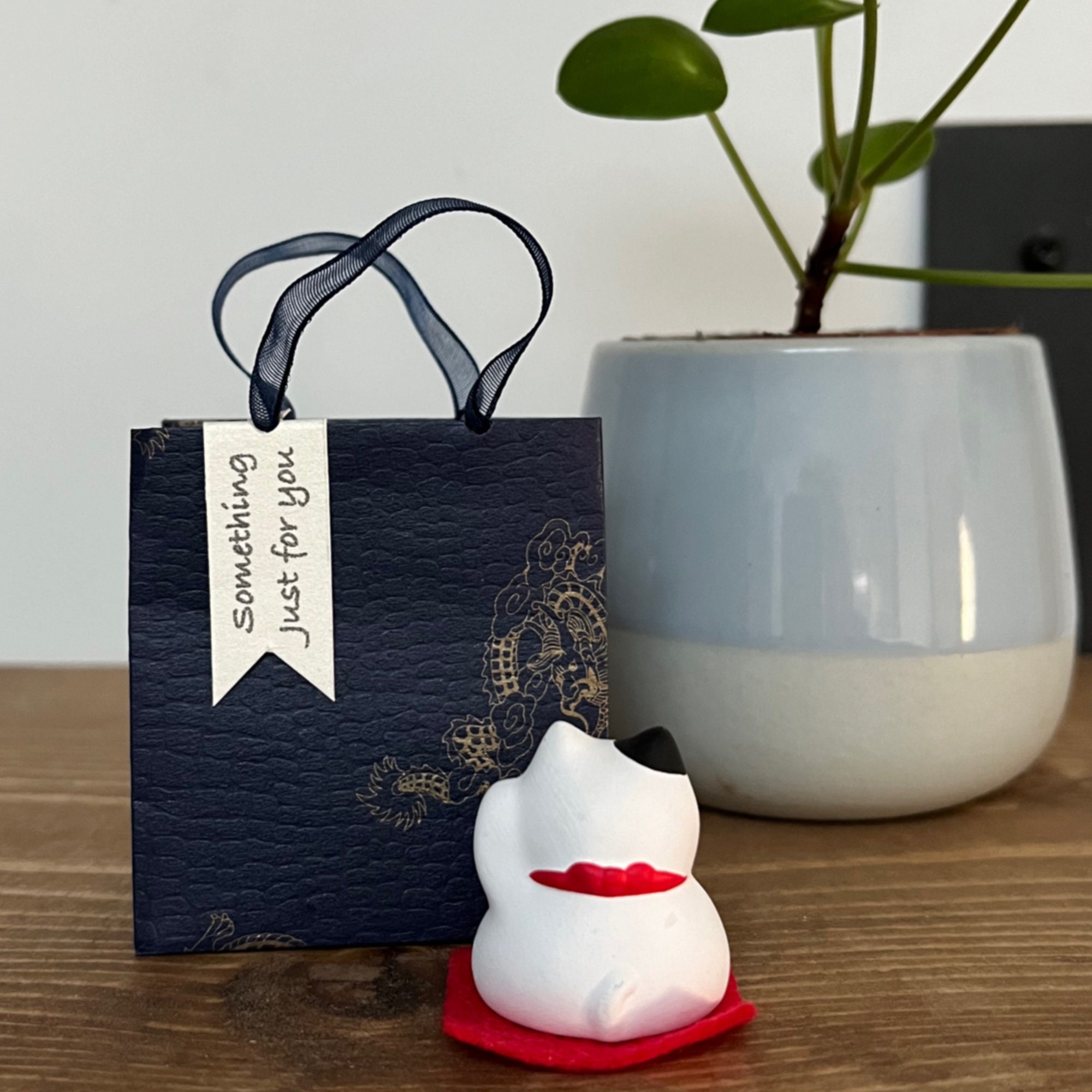 Cute Miniature Japanese Maneki Neko White Lucky Cat for Good Health and ...