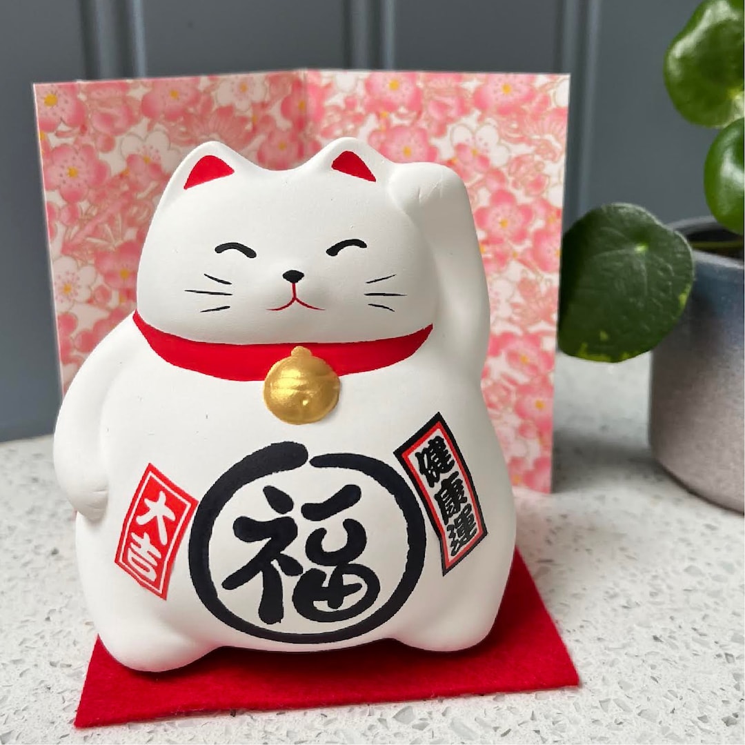 Japanese Maneki Neko Medium White Lucky Cat for Good Health - Etsy UK