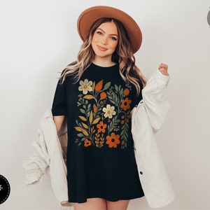 Retro Pressed Wildflower Shirt, Art Nouveau Flower Tshirt, Floral Boho ...