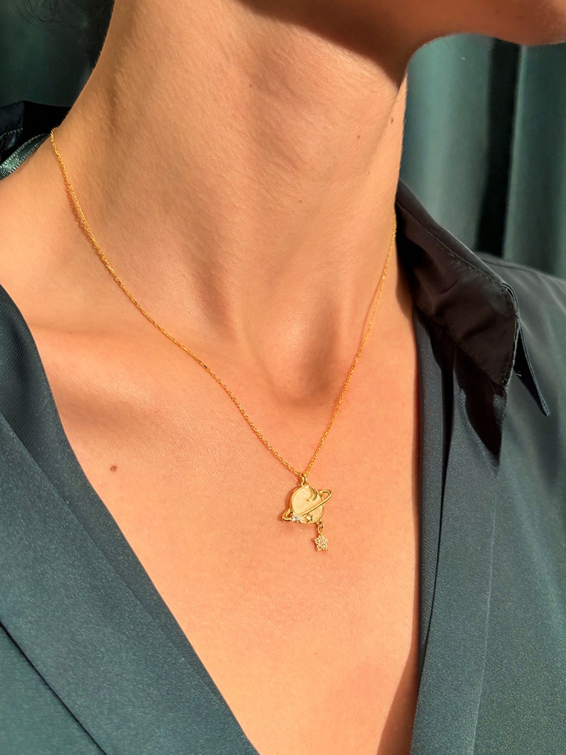14K Gold Saturn Planet Pearl Necklace, Dainty Moon and Star Pendant ...