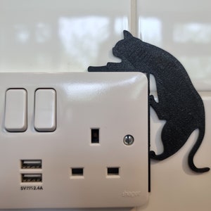 Cat Climbing Light Switch Decoration | Kitty Jumping Decor / Wall Art ...