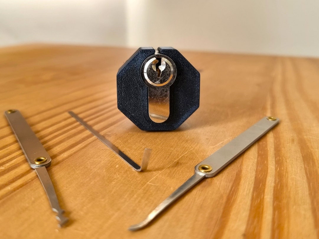 Euro Lock Cylinder Holder for Lock Picking | Vice / Clamp Lock Holder ...