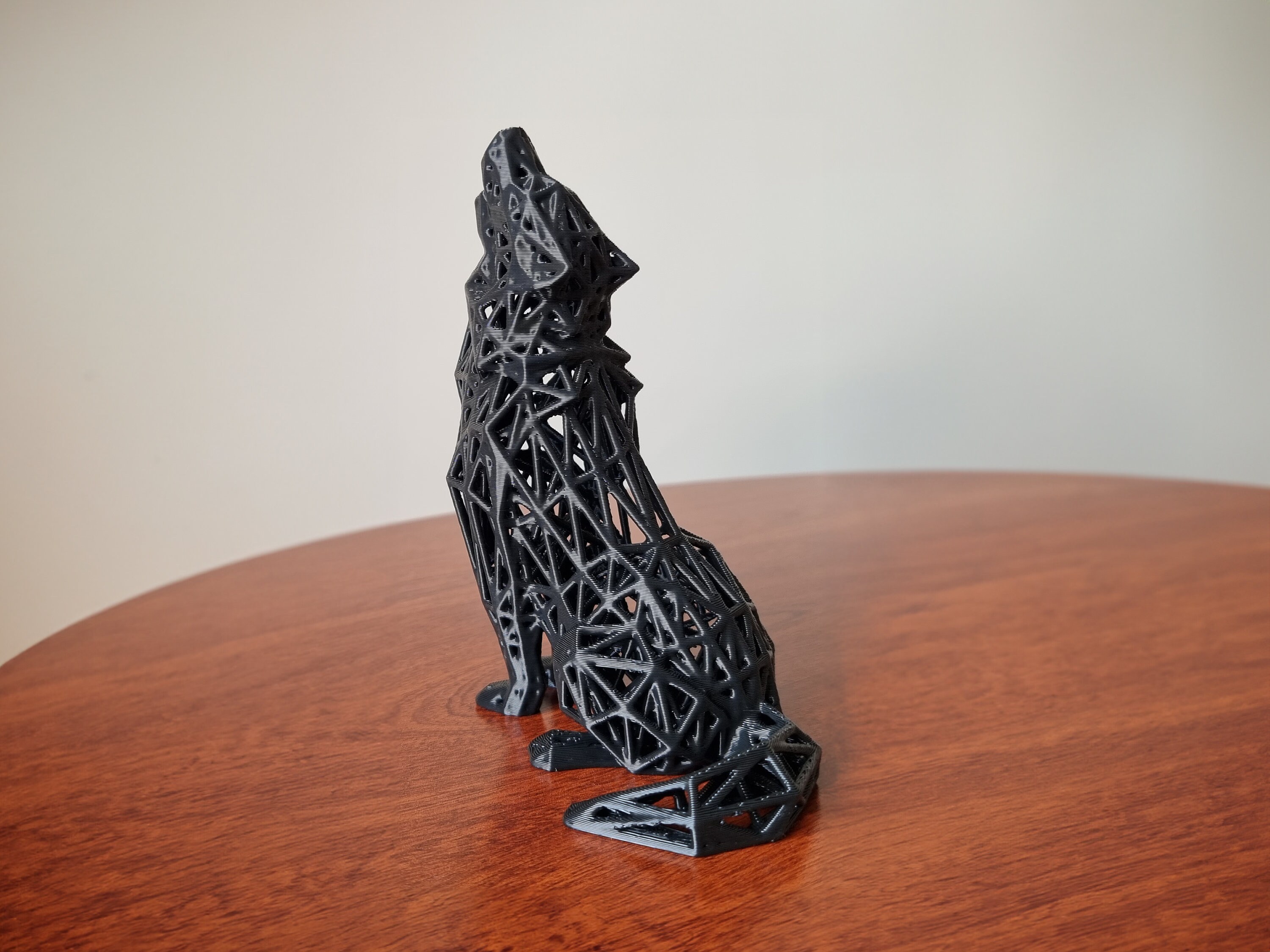 Voronoi Wolf Statue / Wild Animal Sculpture / Geometric Beast / Lupus ...