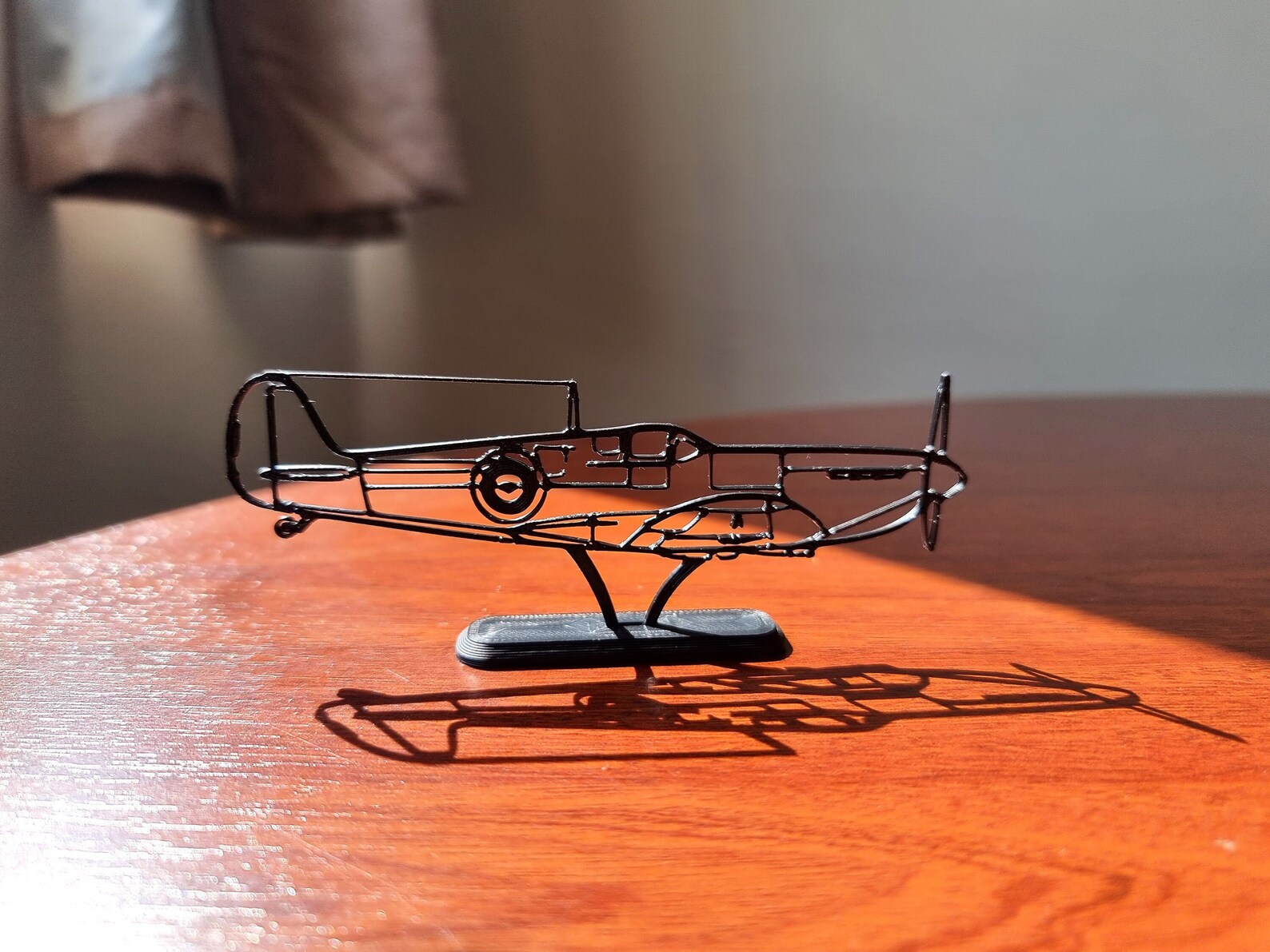 Gift for Spitfire Mk2 Fighter Pilot Prop Plane Silhouette Desk Art ...