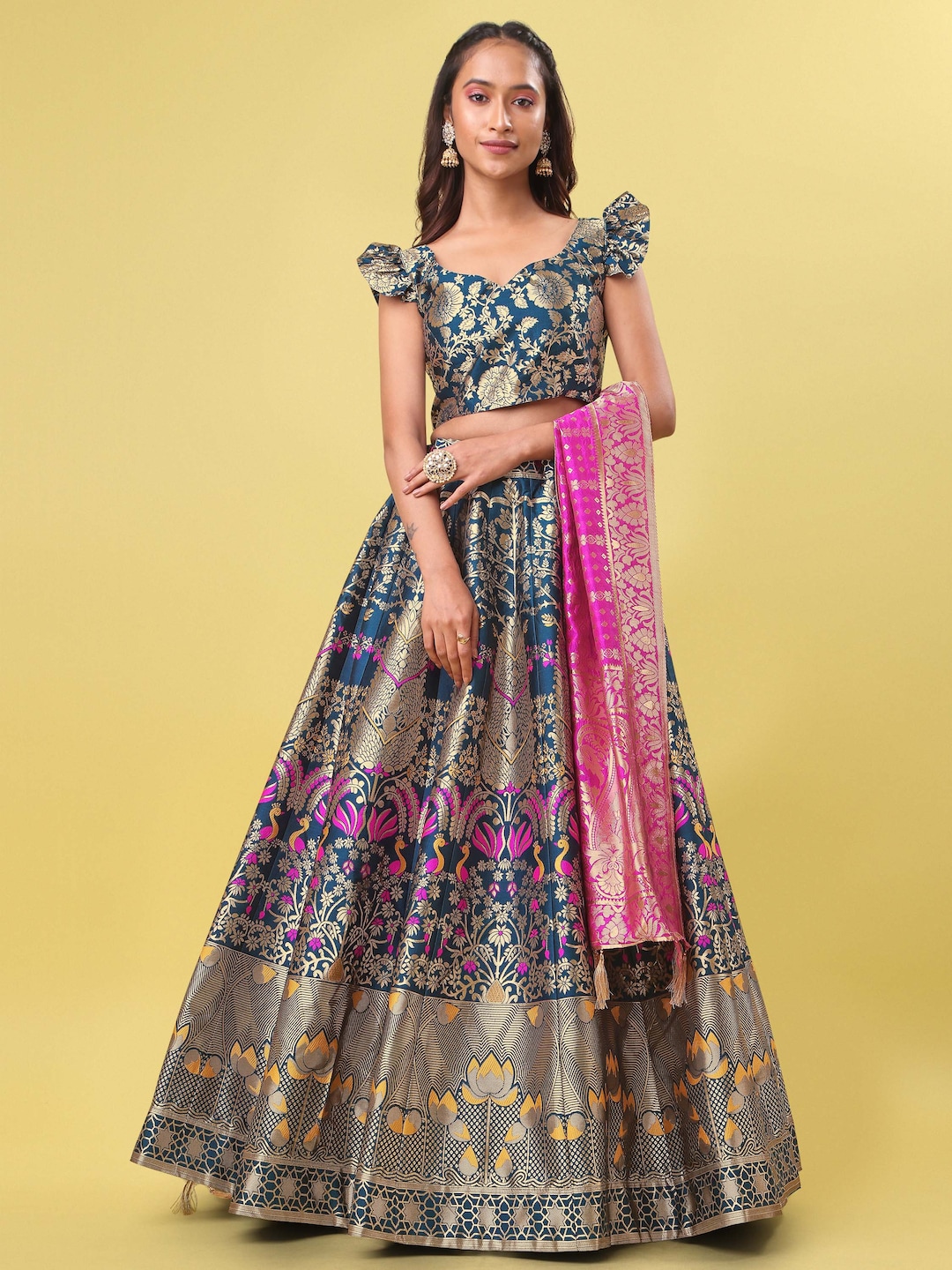 Trendy Indian Traditional Wedding Style Banarasi Silk Sangeet Wear ...