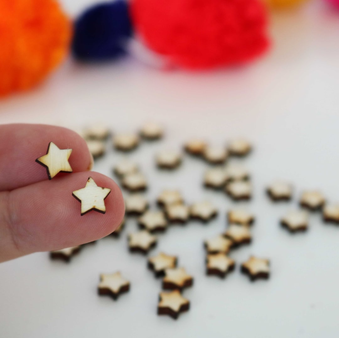 Laser Cut Wooden Star Shapes, 100 Laser Cut Stars Craft Blanks or Table ...