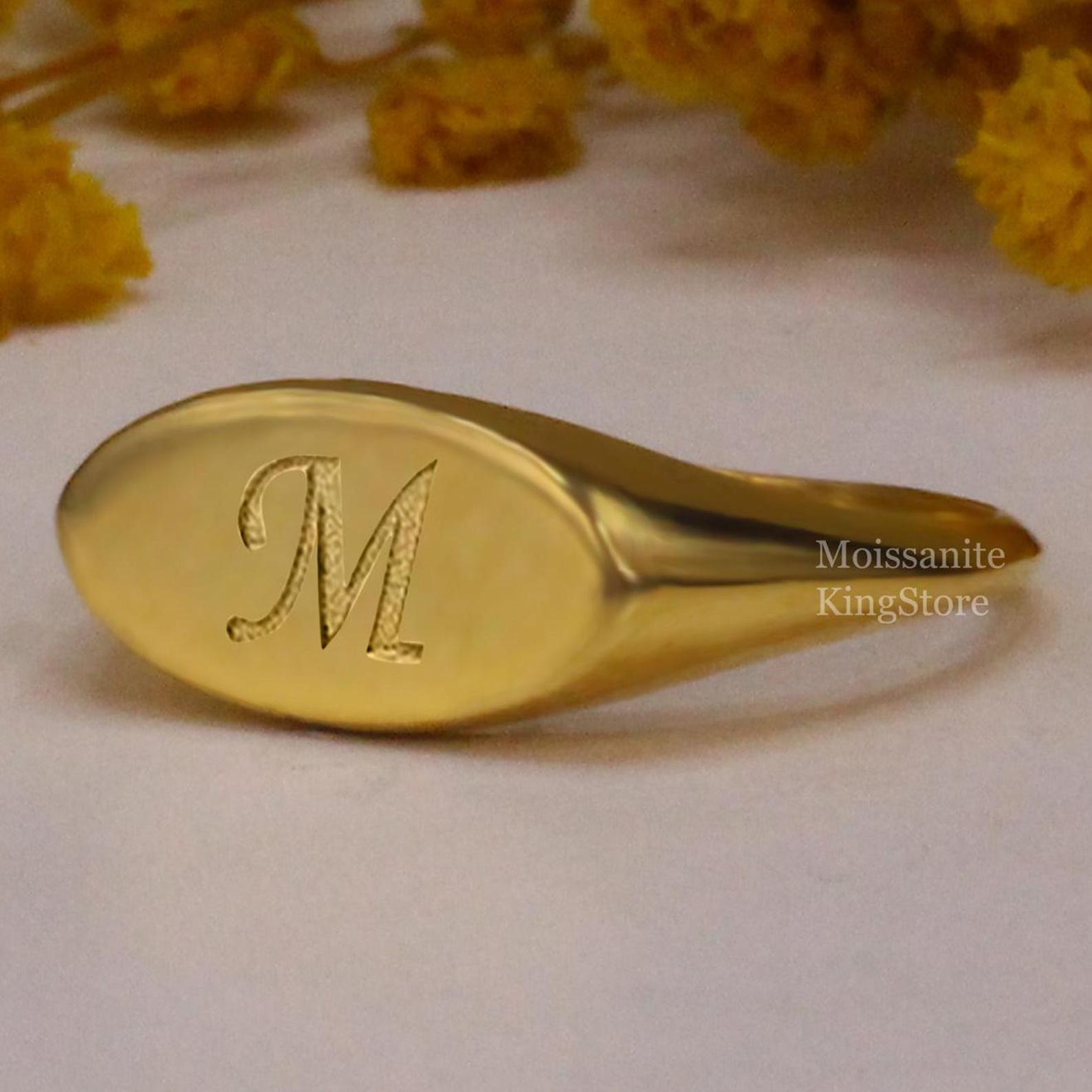 Personalized Gold Signet Ring: Custom Initial Monogram - Etsy