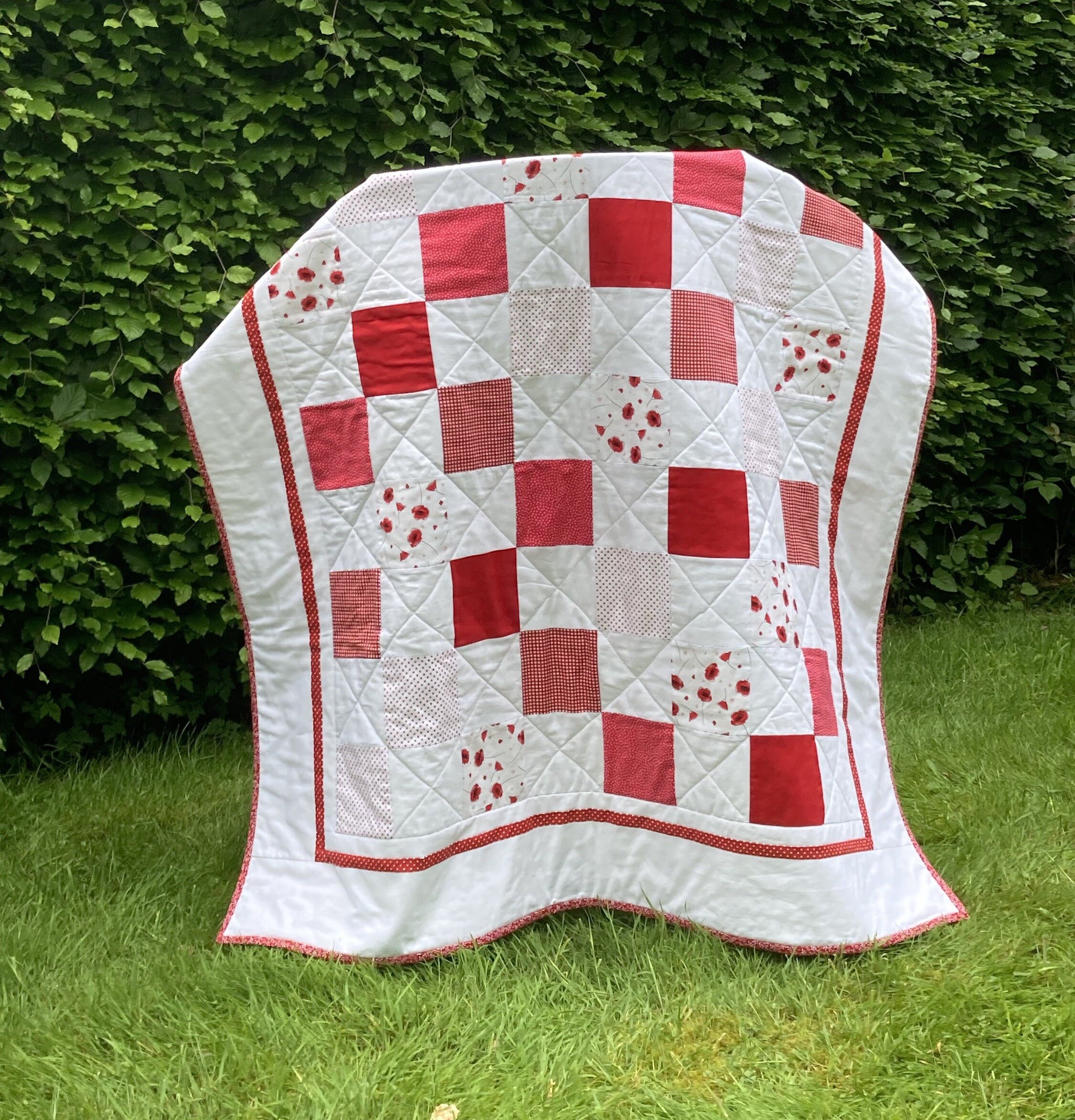 White and Red Square / Checkerboard Quilt Pattern, Pdf, Easy Sewing ...