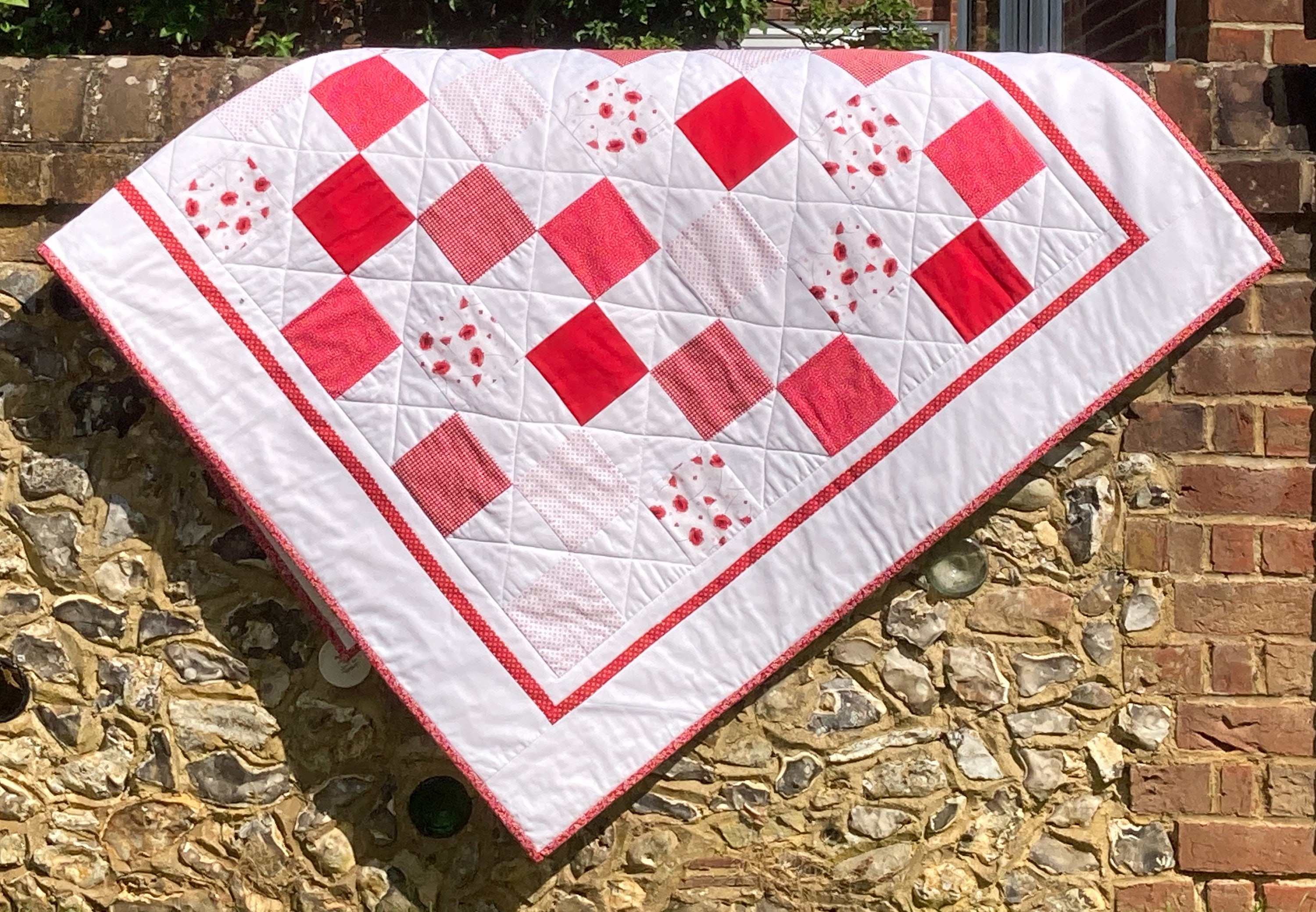 White and Red Square / Checkerboard Quilt Pattern, Pdf, Easy Sewing ...