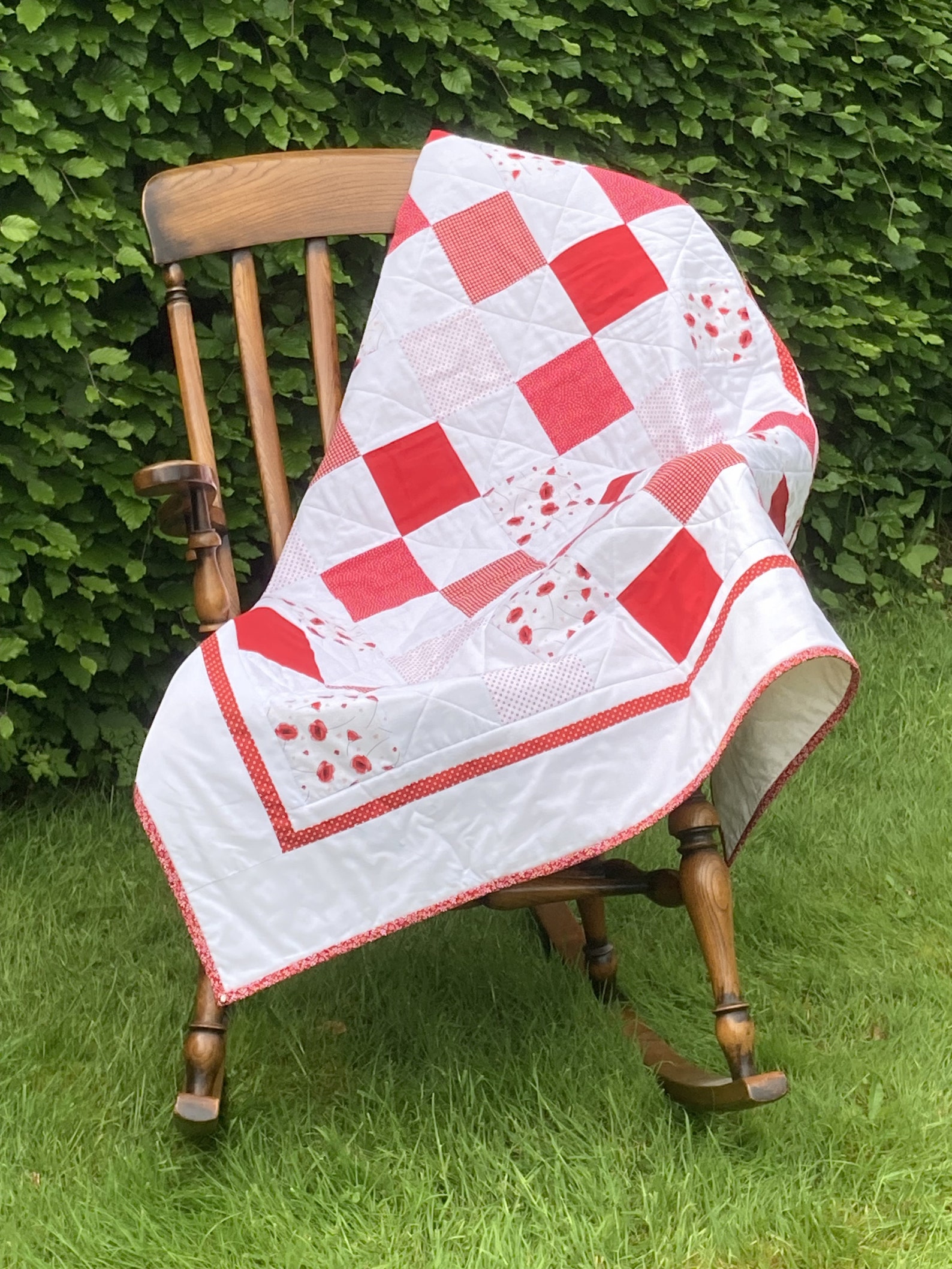 White and Red Square / Checkerboard Quilt Pattern, Pdf, Easy Sewing ...