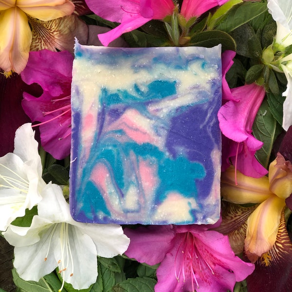 Honeysuckle Soap - Etsy