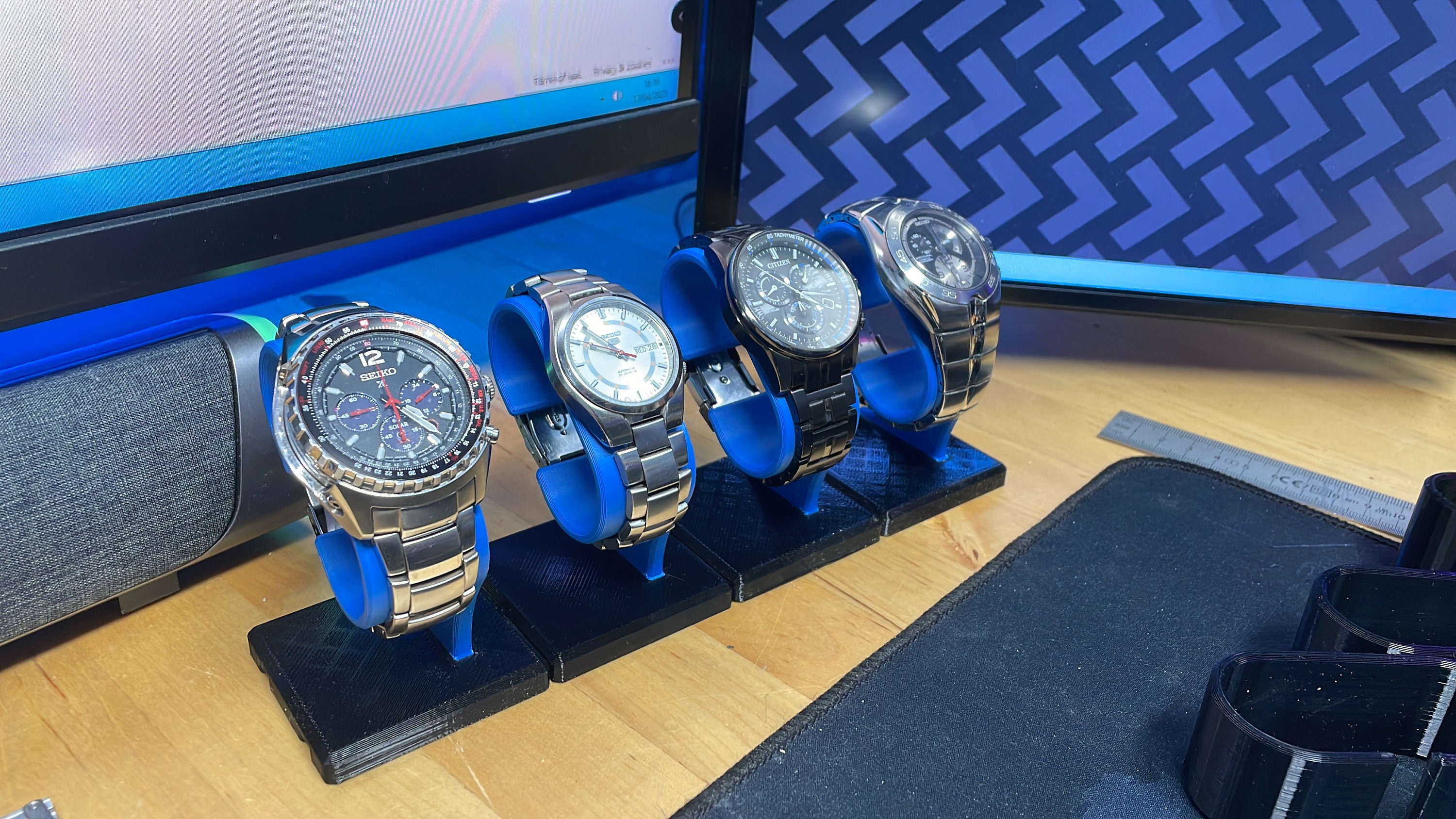 Modular Watch Stand 3D Printed - Etsy