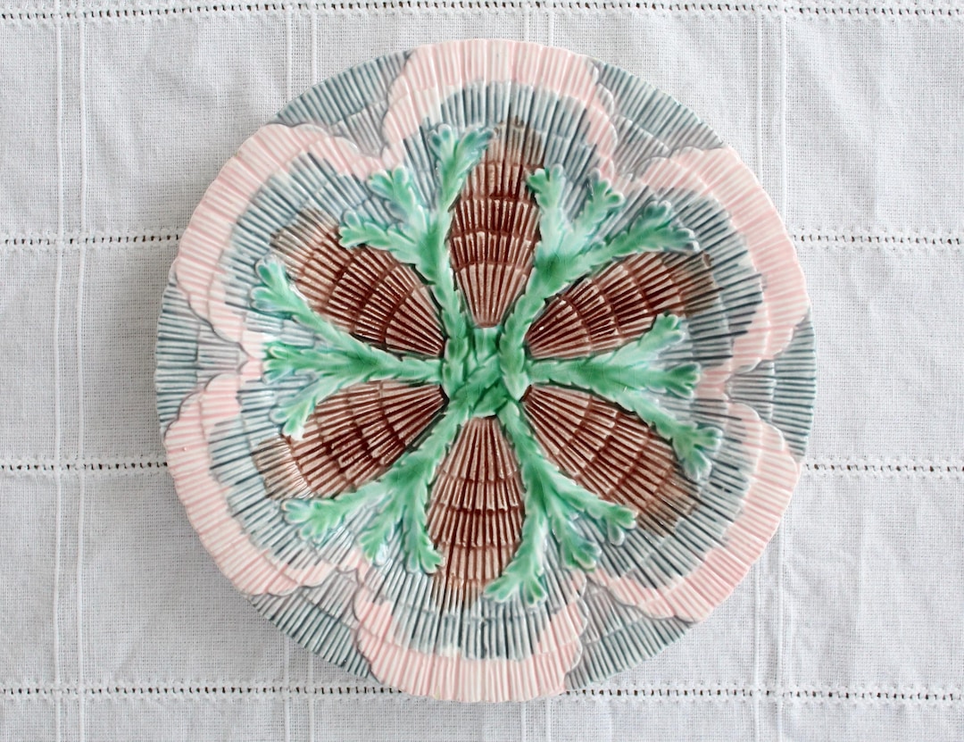 Vintage Horchow Majolica Shell Seaweed Etruscan Style Plate ...