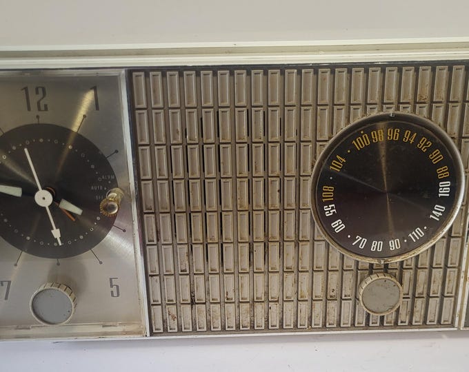 Zenith Long Distance Clock Radio Vintage AM/FM Tube Model X375. Tested ...