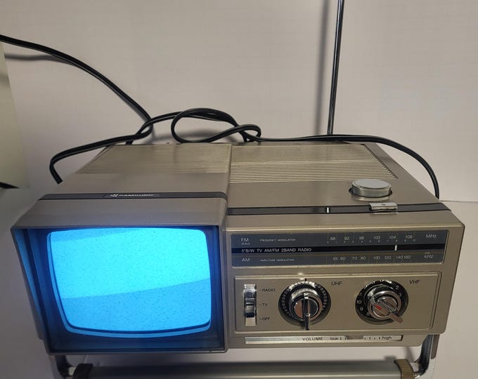 Vintage 5" B/W Samsung Portable TV Television Am/fm Radio 1984 BT-123AJ ...