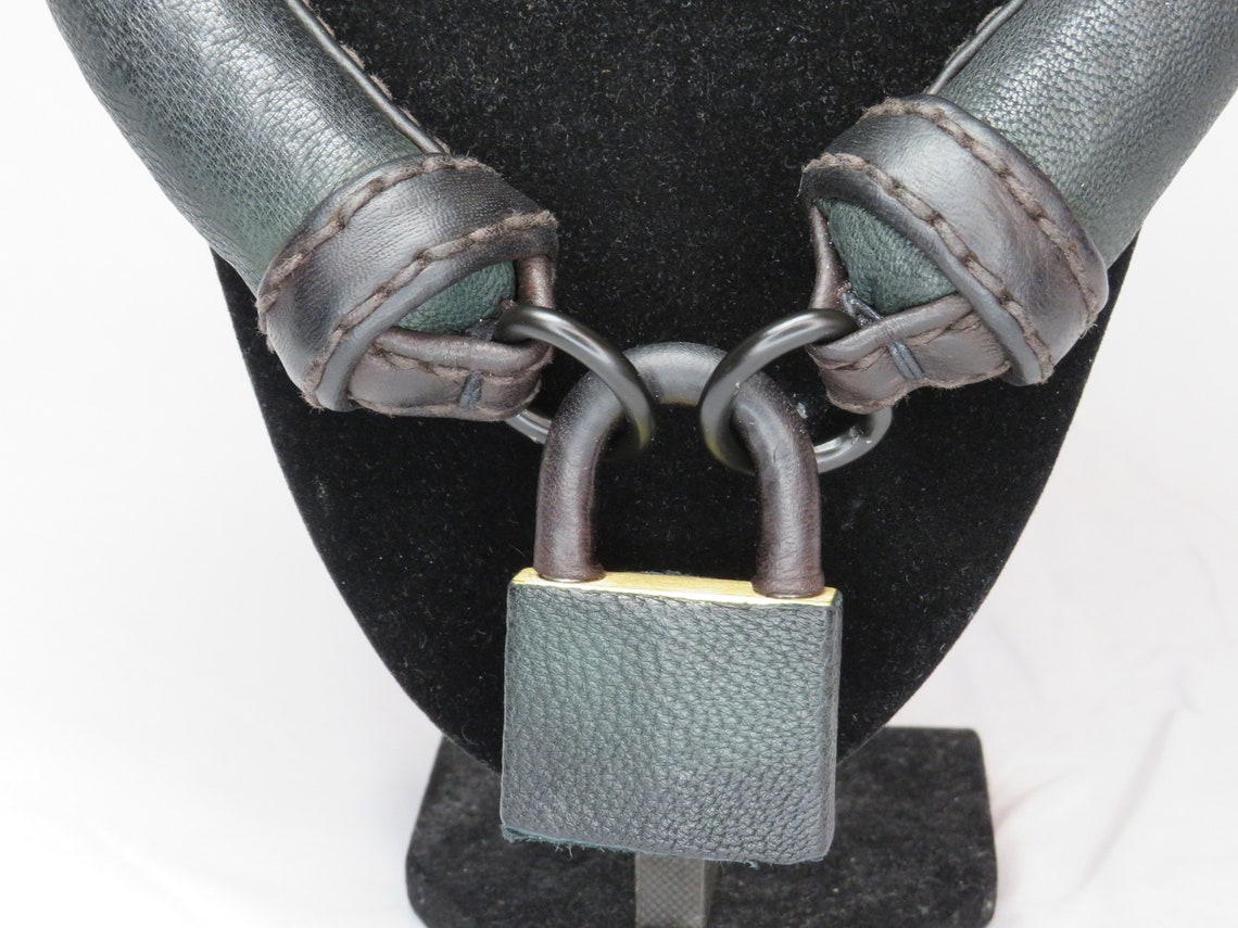 Chunky Leather Locking Choker Collar - Etsy