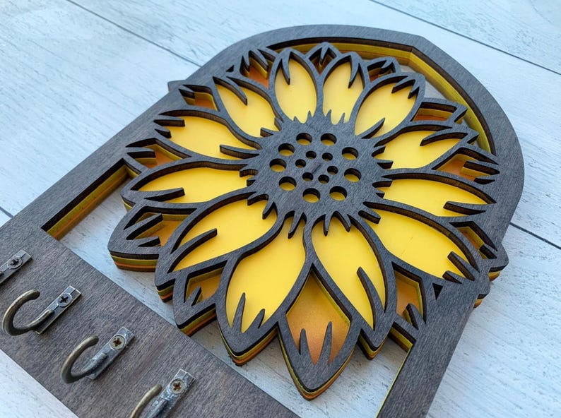 Daisy & Sunflower Wood Key Hanger, Handcrafted Flower Design, Key ...