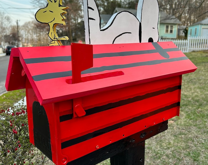 Snoopy and Woodstock Mailbox - Etsy