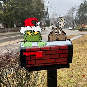 Grinch and Max Mailbox - Etsy