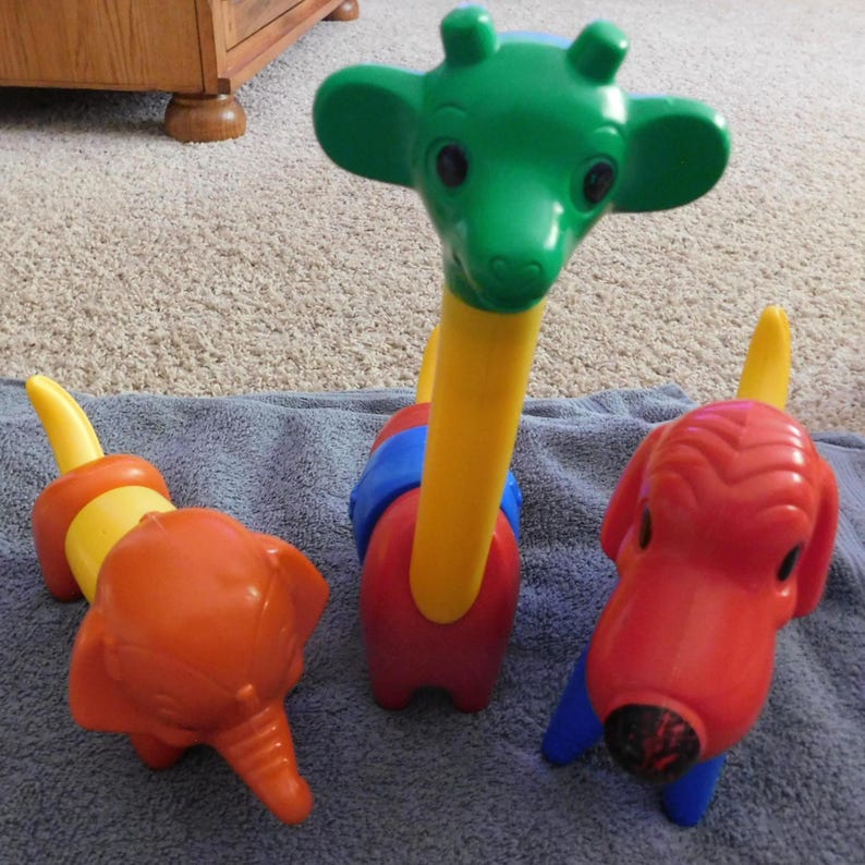 26-775 Vint Tupperware Toy ZOO-IT-YOURSELF Animal Set Tuppertoy Giraffe ...